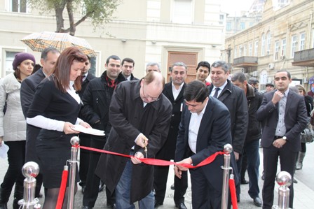 Bakcell-in yeni «Sharks Mobile» diler mağazası açılıb | Modern.az