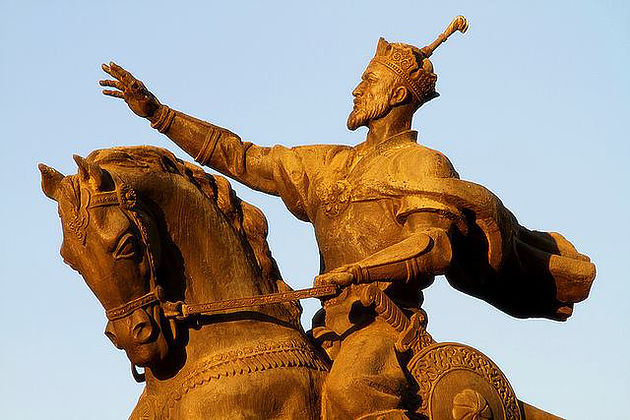 FATEHLƏR - Əmir Teymur | Modern.az