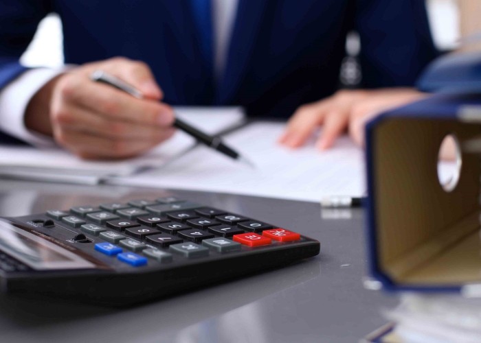 Büdcəyə vergi daxilolmaları 80 faizdən çox artıb