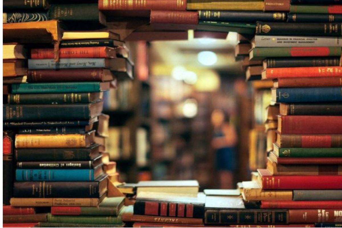 “Atamın ruhu”, “Qara kabus”, “Qeyrət və Xəyanət” - Kitab yazan ...