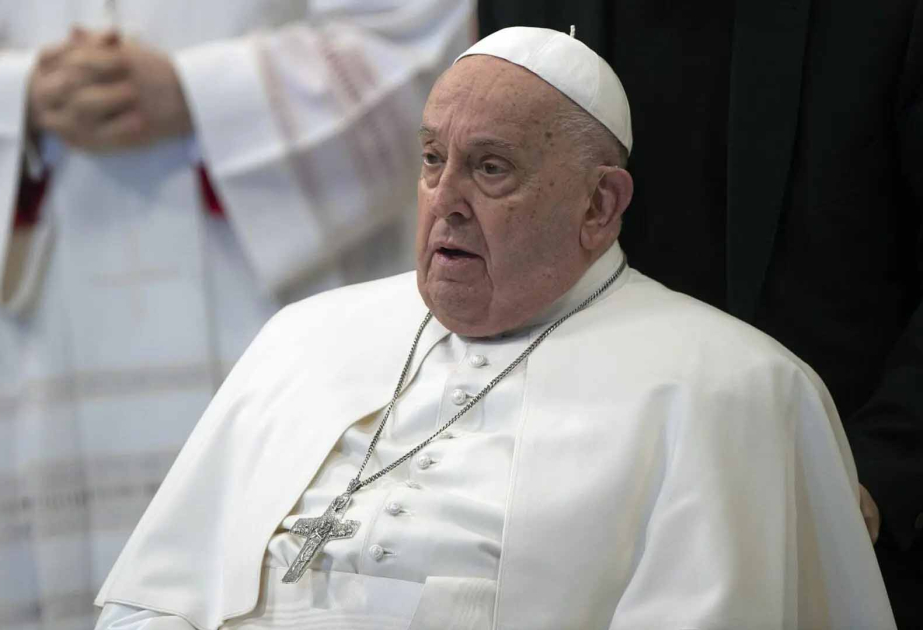 Papanın vəziyyəti yenidən pisləşdi