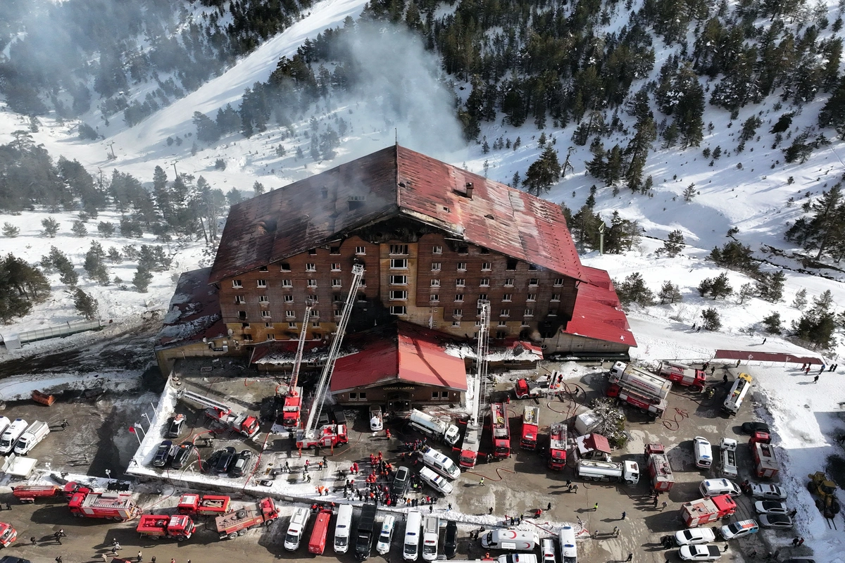 11 people were sentenced to life imprisonment for the fire that killed ...